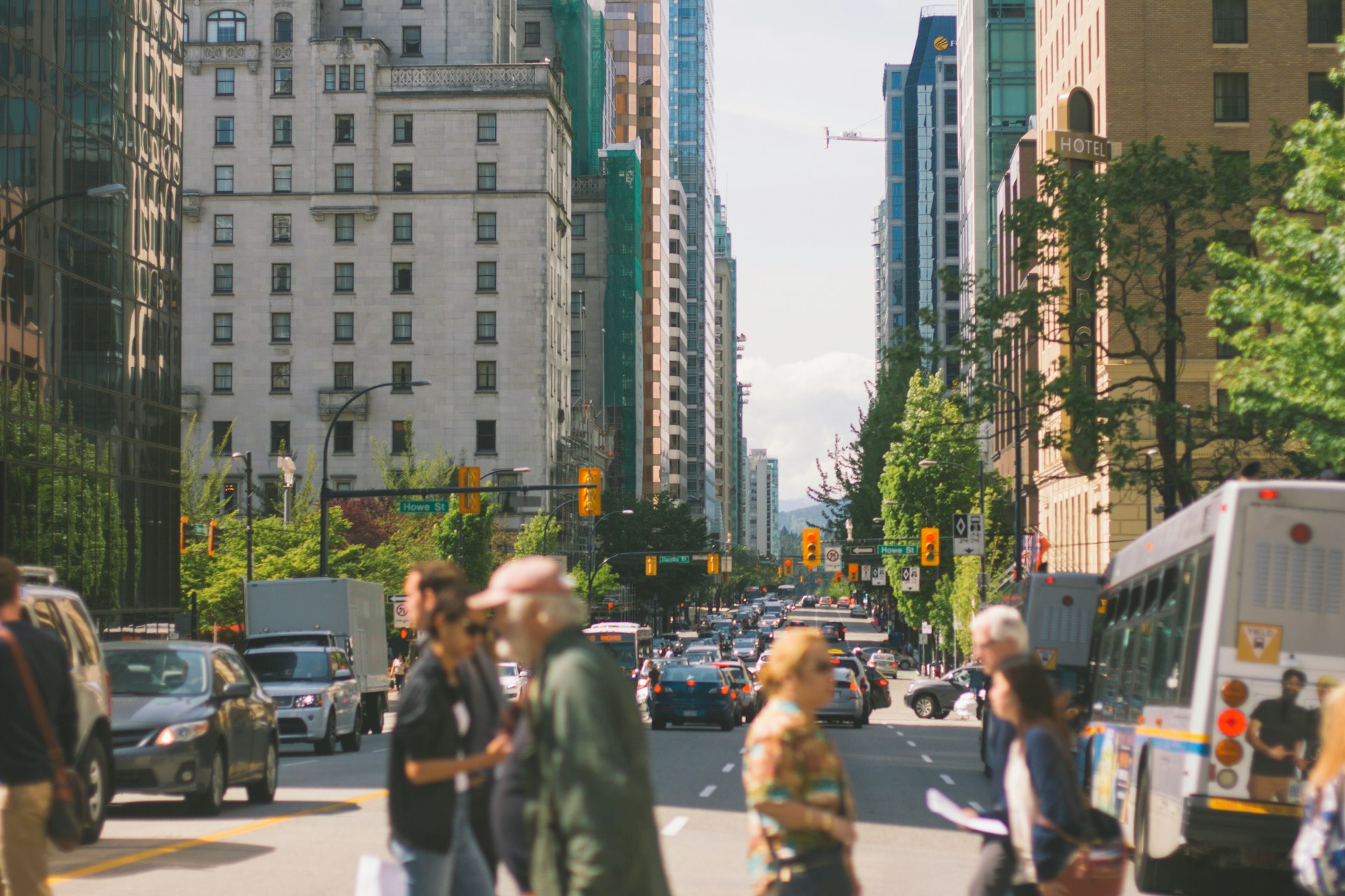 Benefits of Urban Living: Embracing City Life - Posh Classy Mom